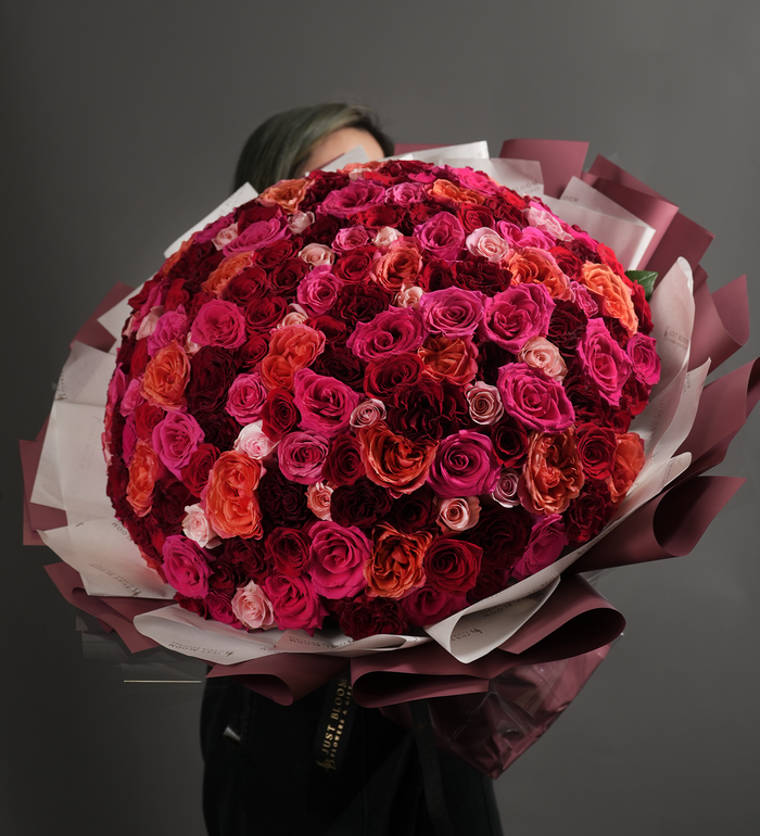 'Renata' Ecuadorian Rose Bouquet - Vibrant Reds, Oranges, and Pinks ...